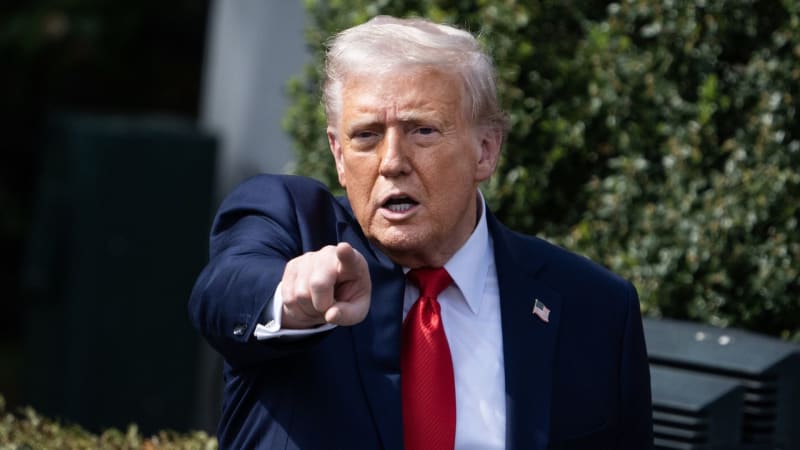 Máme dohodu s Ruskem o míru na Ukrajině, míní Trump. Plánuje setkání s ...