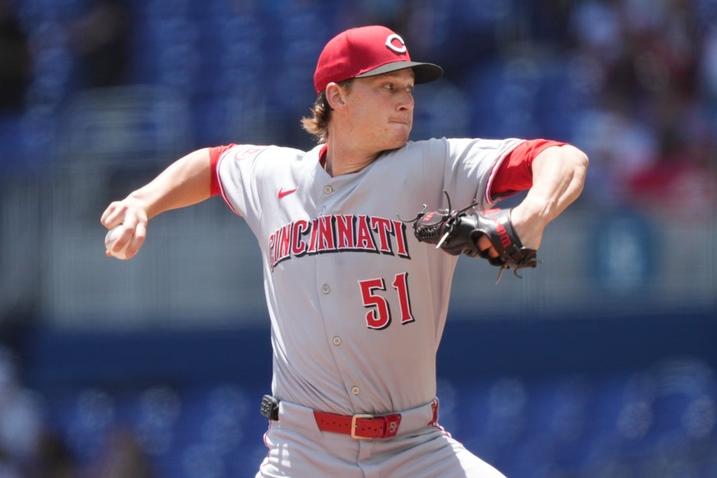 Brady Singer (4-0) dazzles as Reds topple Marlins