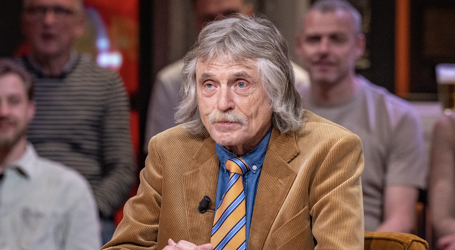 Johan Derksen deelt intiem moment tijdens prostaatonderzoek: 'Vinger ...