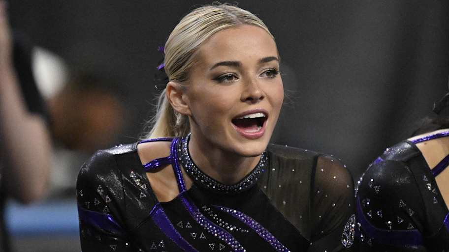 Livvy Dunne posts bittersweet LSU locker room clean-out with odd ...