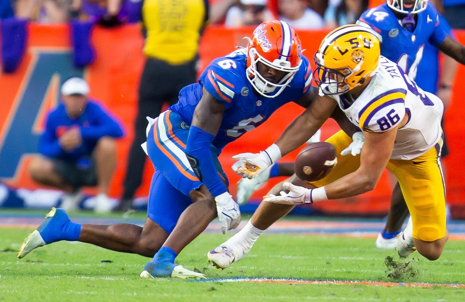 These two former Florida football players sign NFL rookie contracts