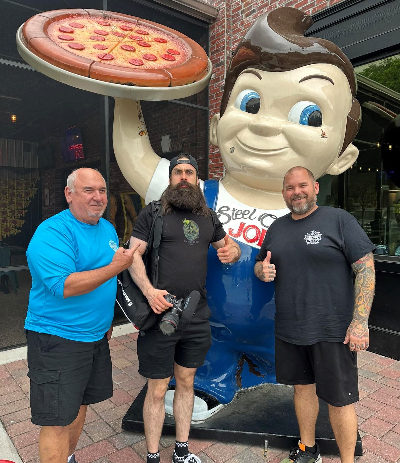 Kirk Cousins among celebs seen in Daytona-area. Who else has visited?