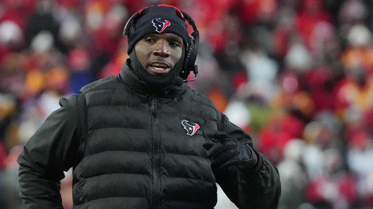 Texans rumors: Texas star the target of Houston trade-up efforts