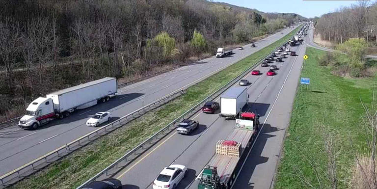 Stolen Car Crashes Into DOT Truck On I-684, 2 Suspects Flee Before ...