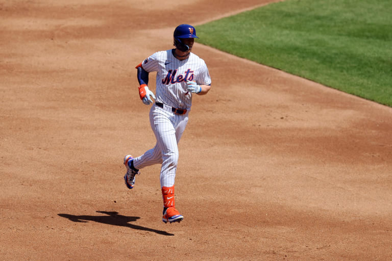 How sweep it is! Starling Marte gives Mets walk-off win over Phillies ...