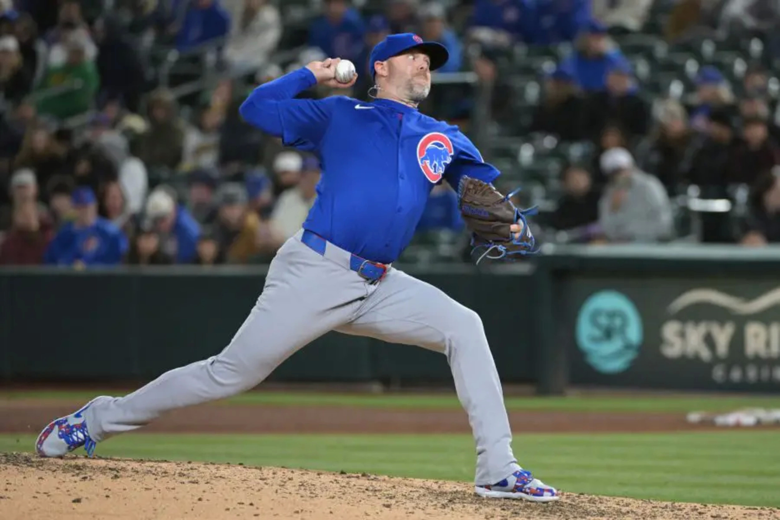 Chicago Cubs pitcher had sudden procedure done on knee