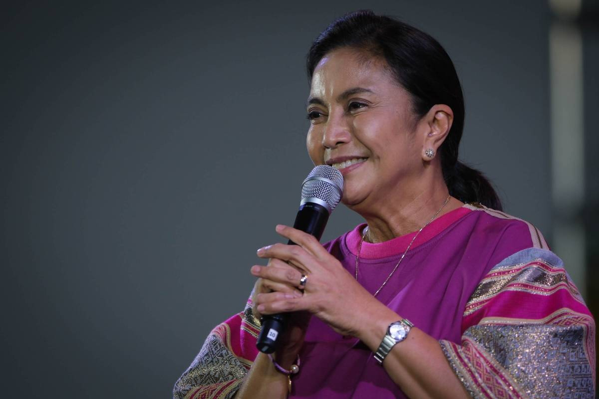 Robredo endorses Abalos, Pacquiao Robredo endorses Abalos, Pacquiao