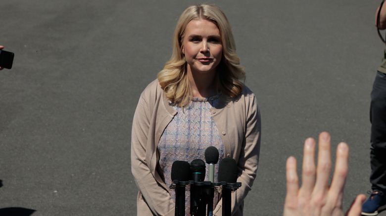 Karoline Leavitt Tries To Bridge Age Gap With Her Husband In Stuffy Old ...