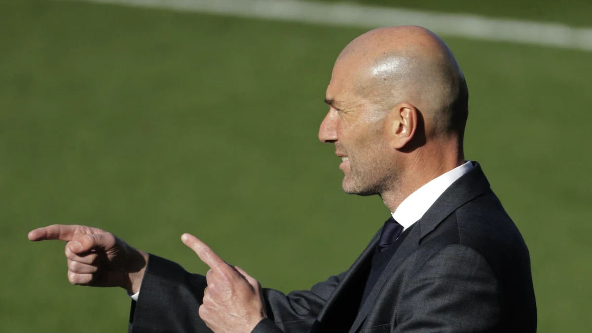 Zidane la lía al recordar que Messi robó un balón de oro a este ...