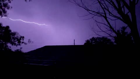 US: Stunning Lightning Show Captured in North Alabama