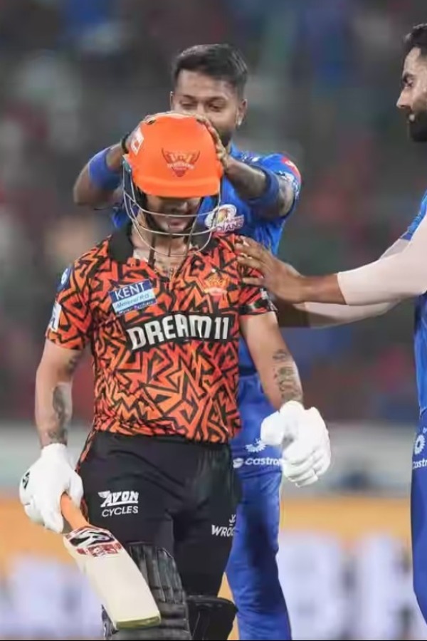 SRH vs MI: 'Fixing at Its Peak' Out or Not Out? Replays Shock Fans ...