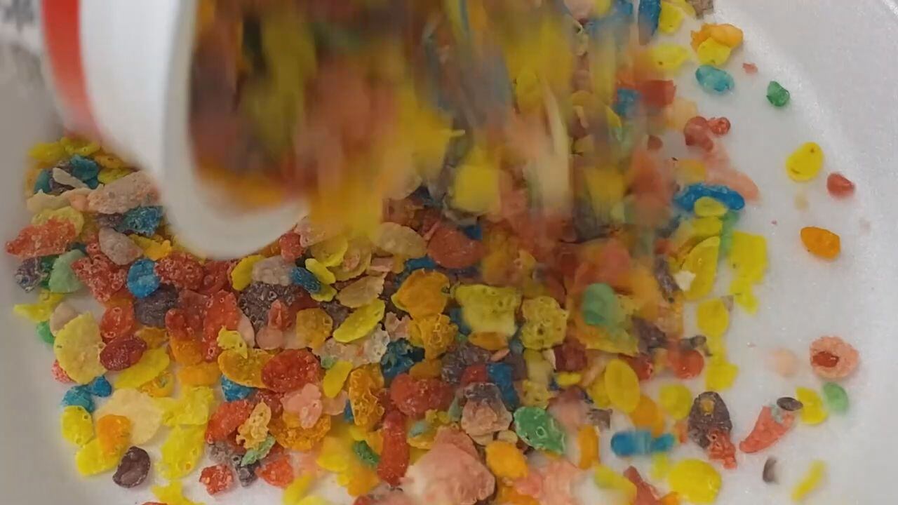 Expert curious to see plan to phase out artificial dyes