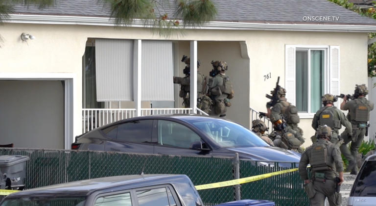 Body found, suspect arrested after hours-long SWAT standoff at Vista home
