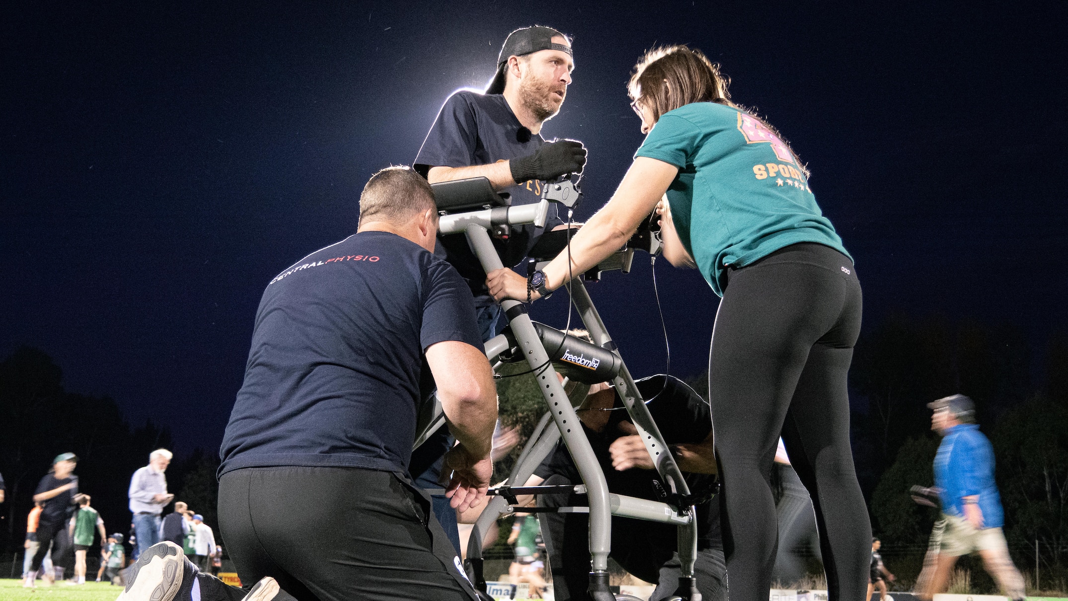 Andrew Regan walks 100 metres after rugby tackle leaves him a quadriplegic
