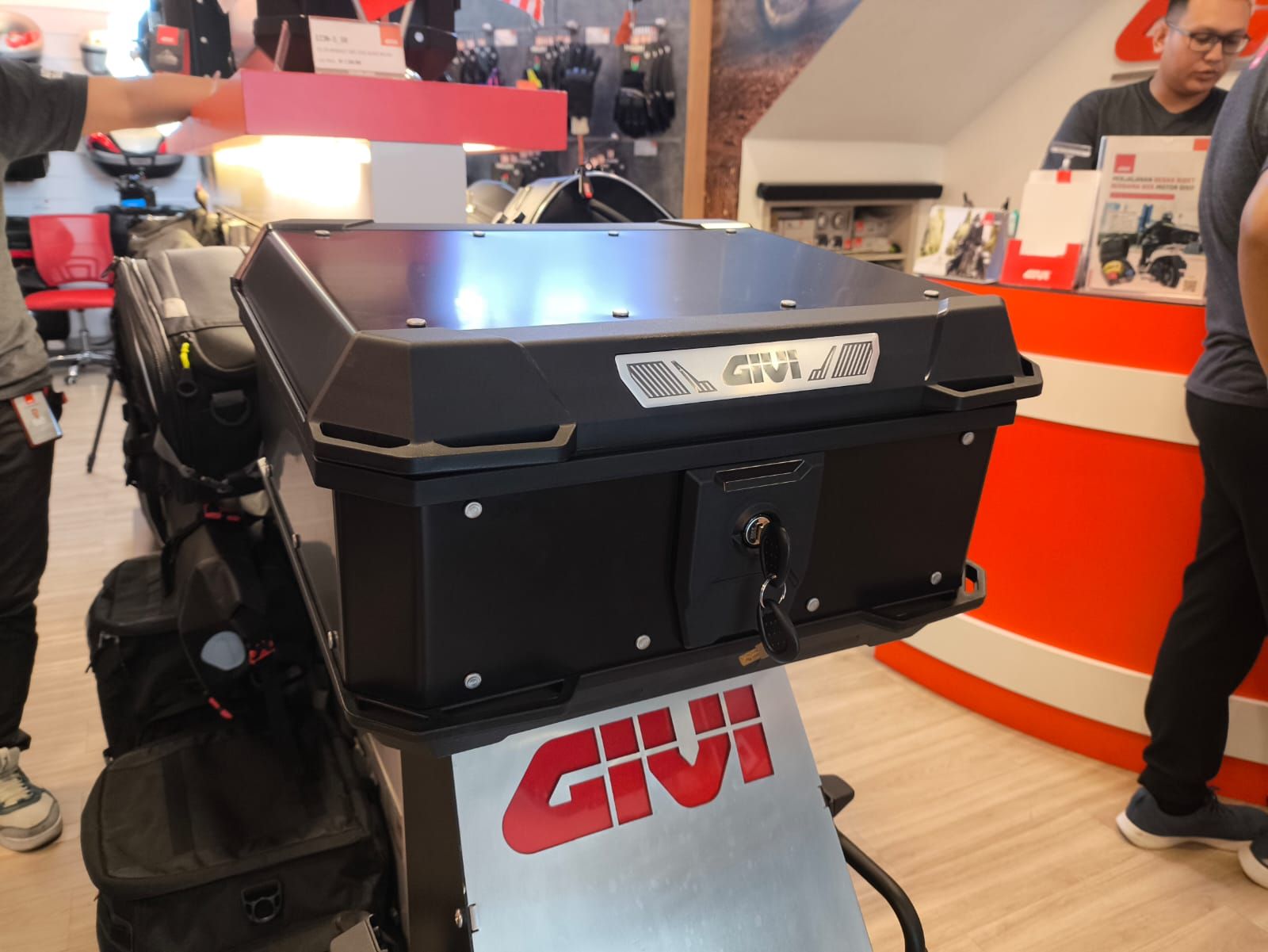 Pilihan Box Buat Honda ADV, Ternyata Model Begini yang Cocok