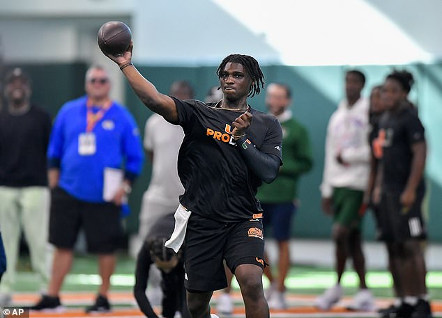 Tennessee Titans sign wide receiver Tyler Lockett on eve of NFL Draft ...