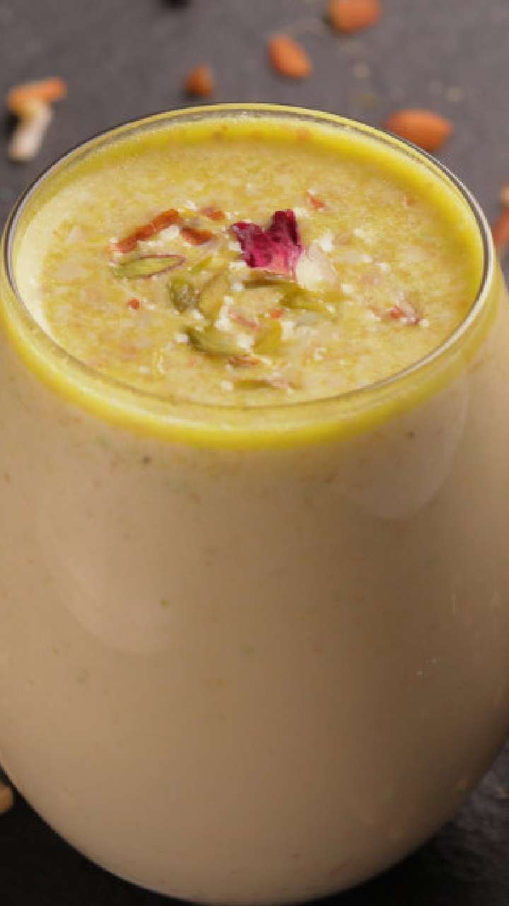 7 Easy Steps To Make Badam Shake At Home