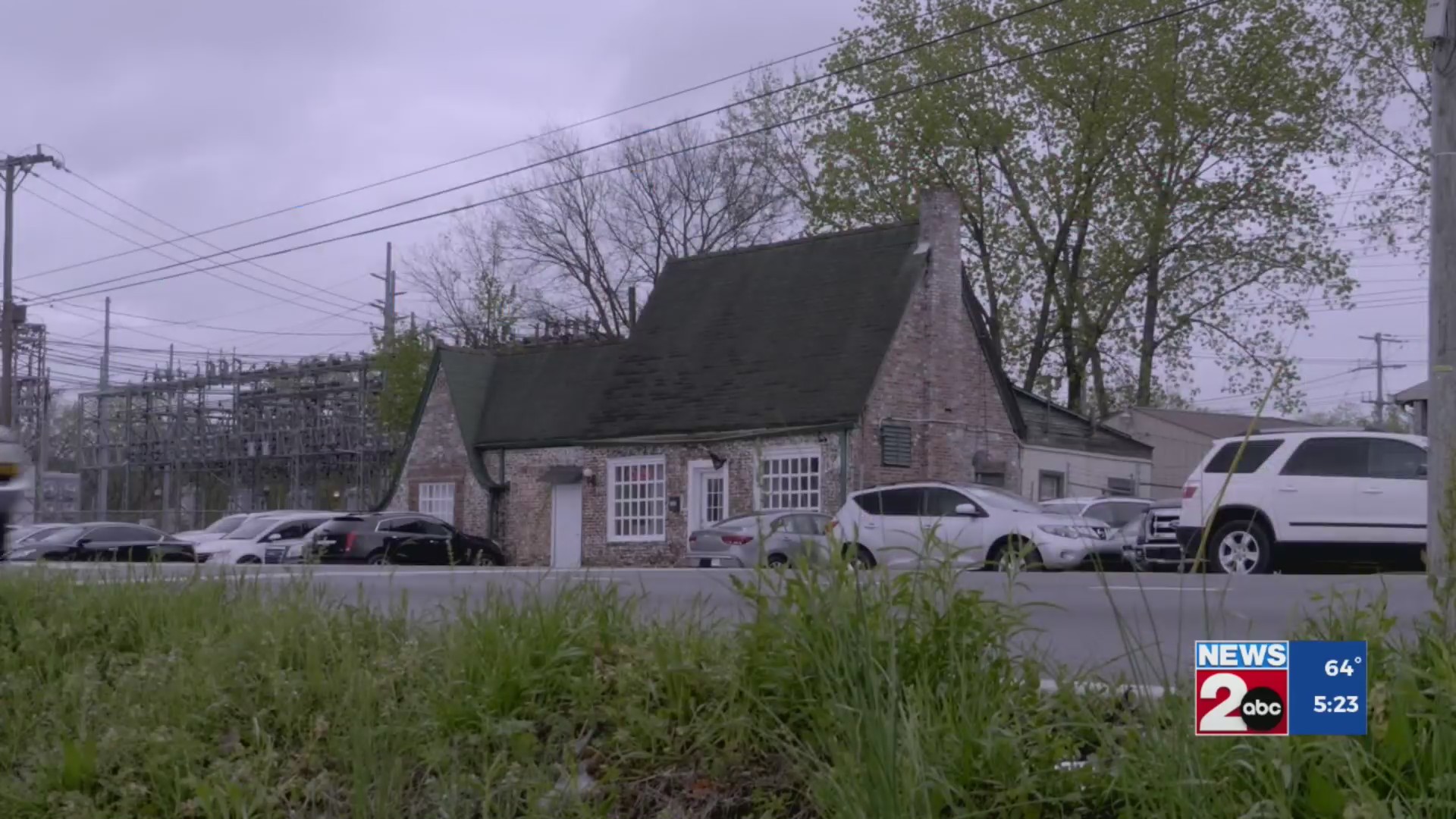 Cottage-style gas stations in Middle TN