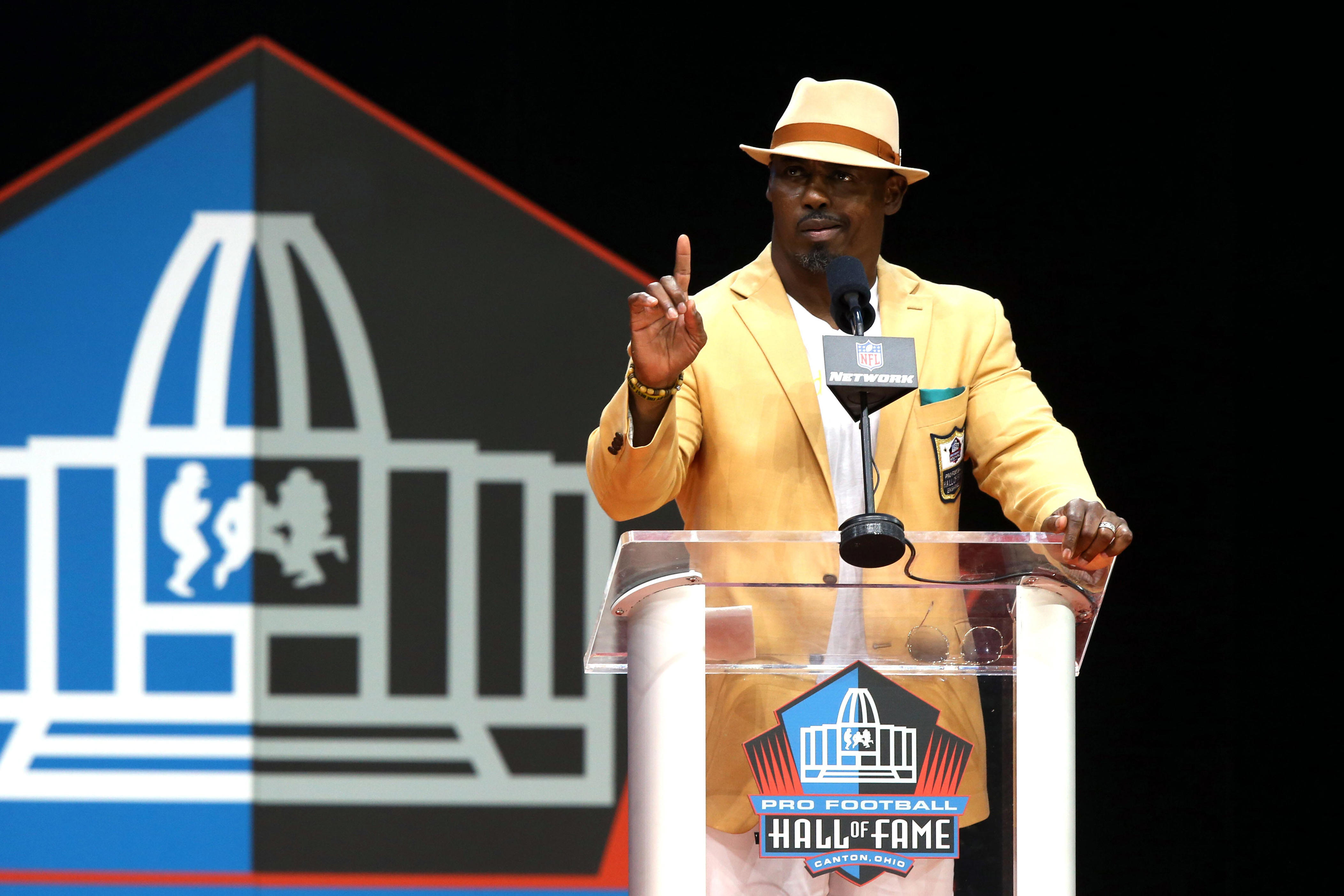 Hall of Fame DB Brian Dawkins offers advice to 2025 NFL Draft safety ...
