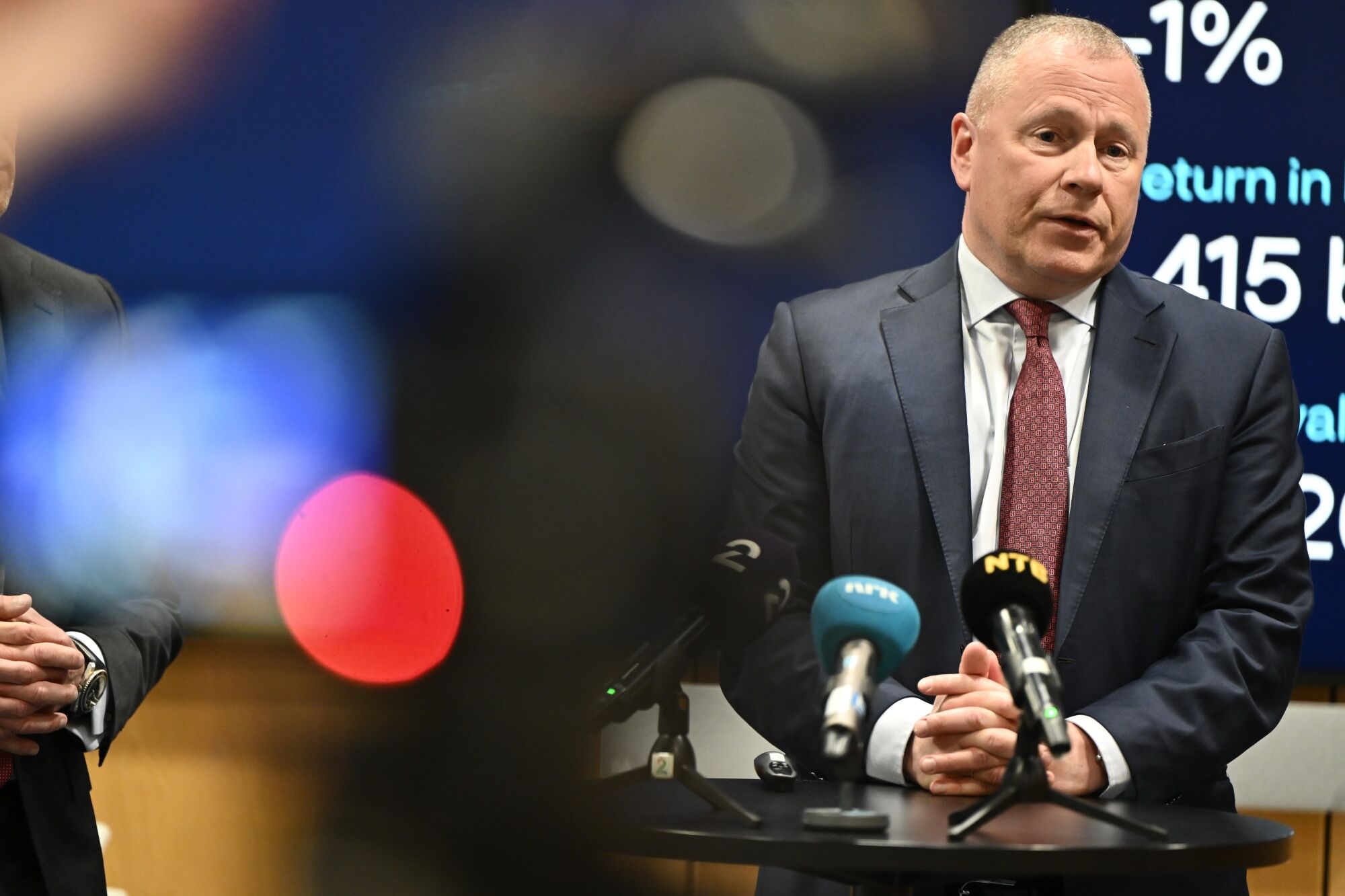 Norway’s $1.7 Trillion Fund to Keep Buying US Stocks After Loss