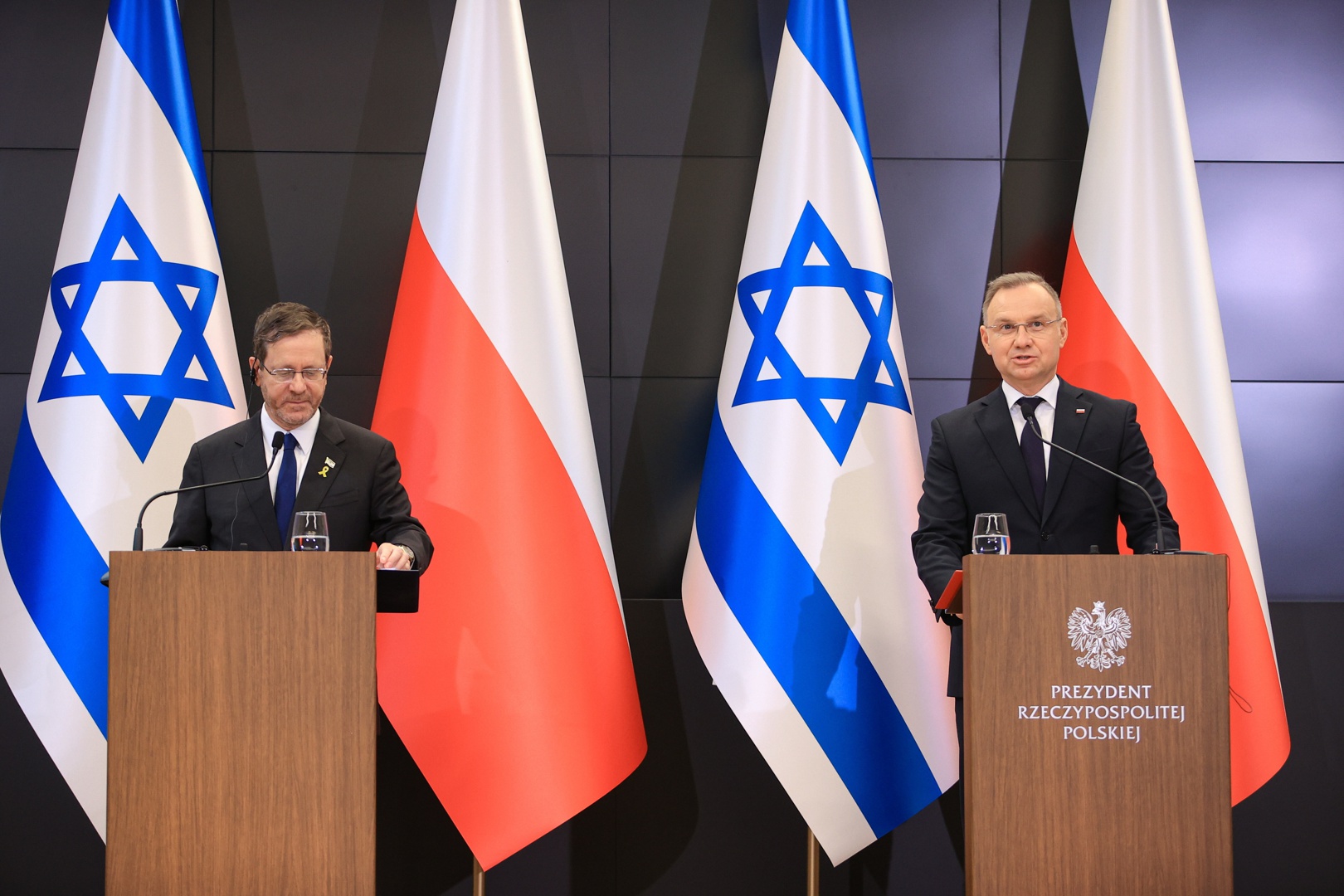 Israel y Polonia se comprometen a mantener viva la memoria de los ...