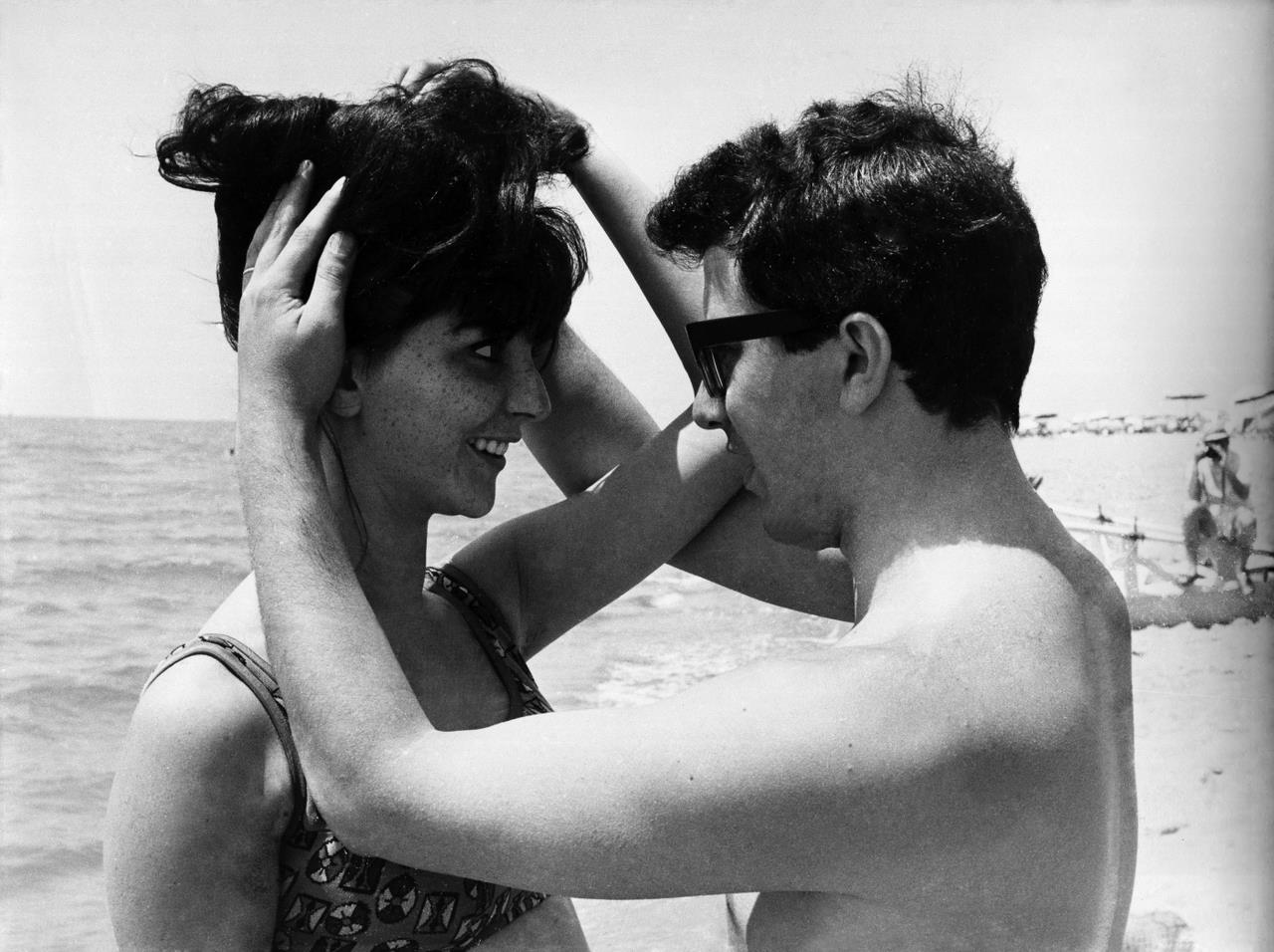 Roberta Stoppa, prima moglie di Peppino di Capri: «Nella fcition solo bugie. Lui mi ha lasciata ...