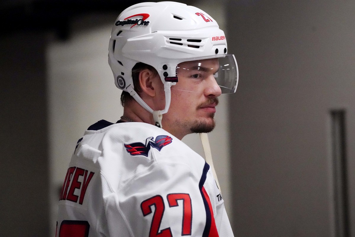 Capitals’ Alex Alexeyev Plays 48 Hours After Losing 3 Teeth on Brutal Hit