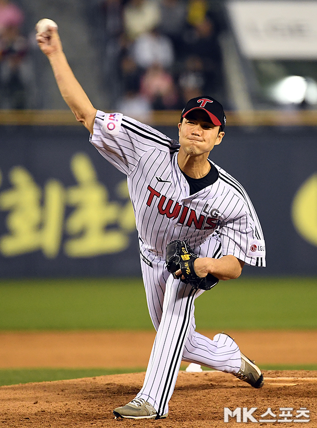 역투하는 LG 백승현 [MK포토]