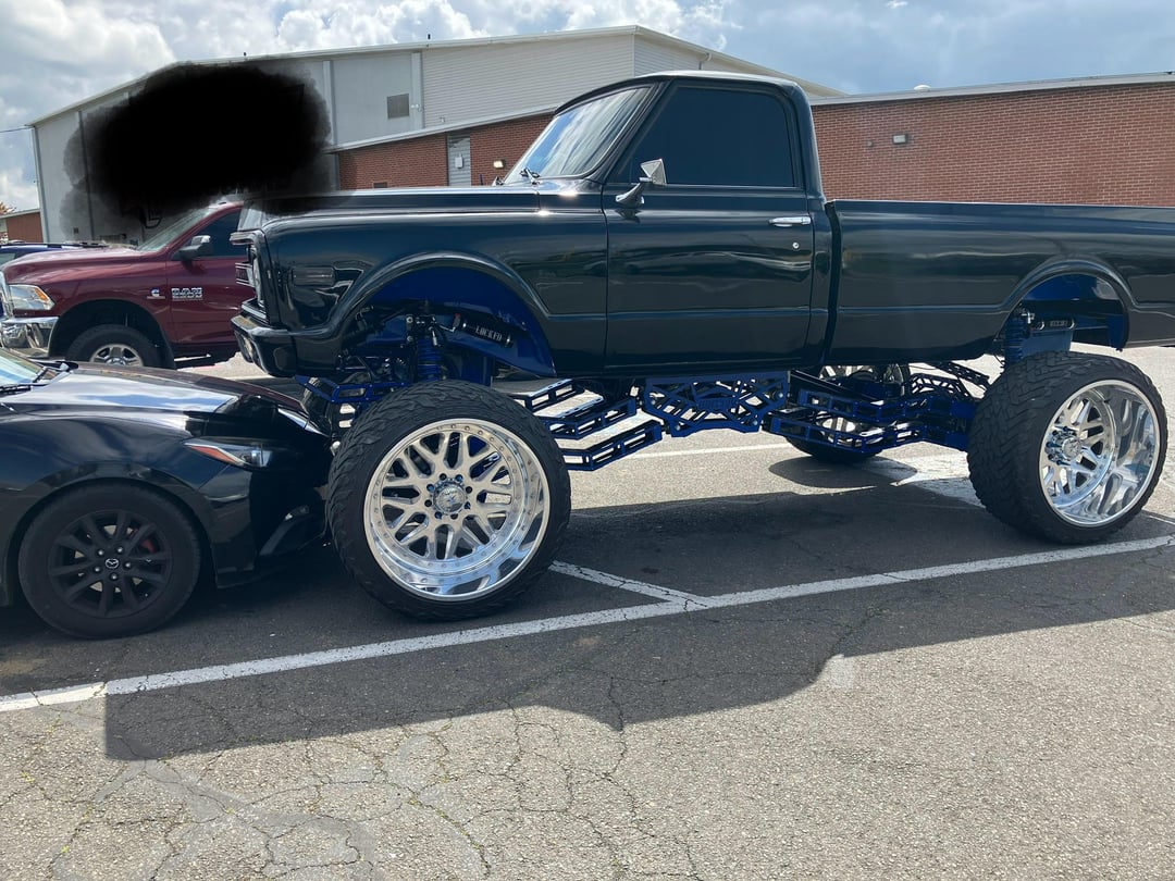 25 Tacky Items Made With Impressive Levels Of Craftsmanship