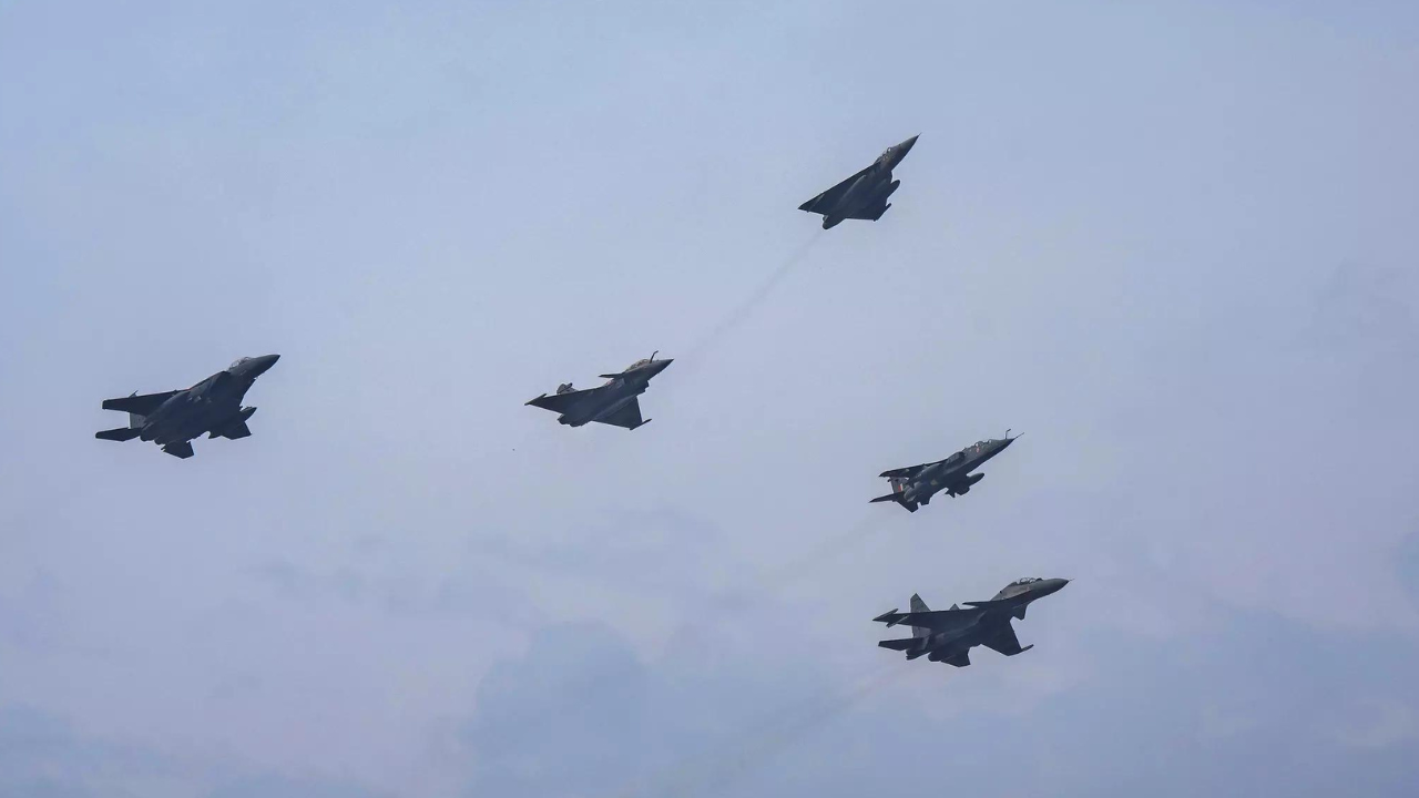 Indian Air Force conducts large-scale exercise 'Aakraman' amid Indo-Pak ...