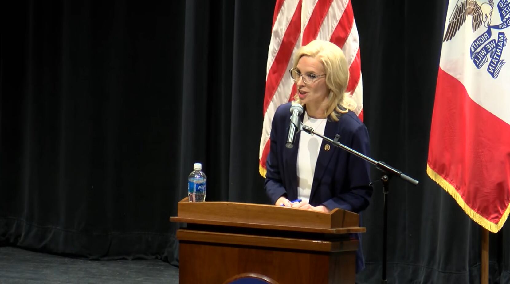 US Rep. Ashley Hinson holds town hall meeting in Mason City