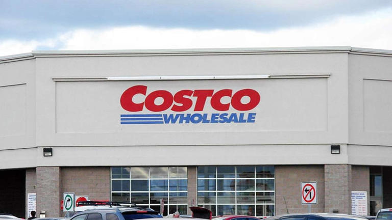 Costco prepares to open a giant store in Texas
