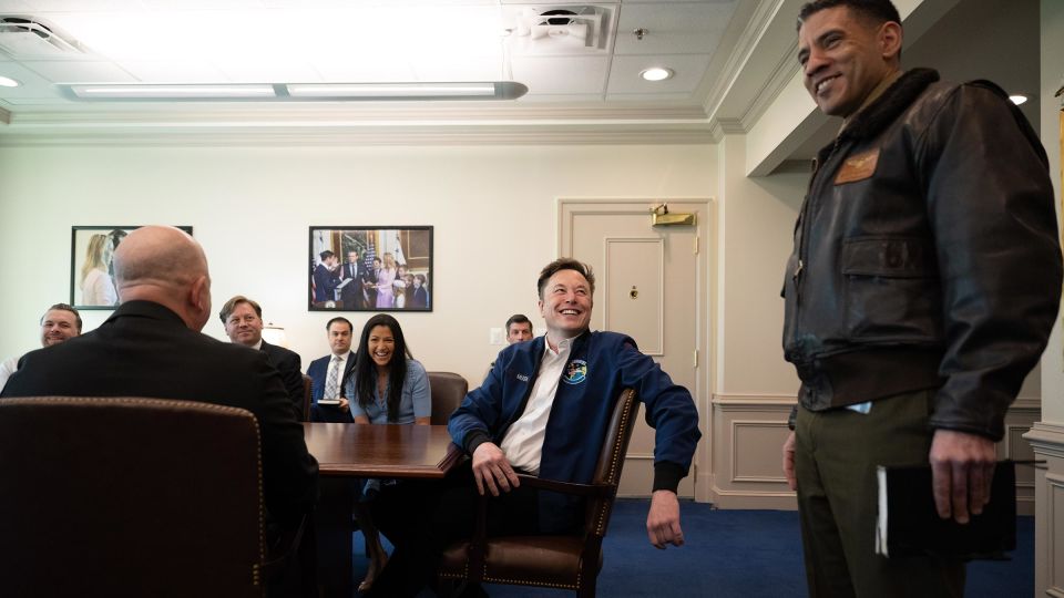 ‘He gets him what he needs’: Hegseth’s new favorite adviser helped set ...