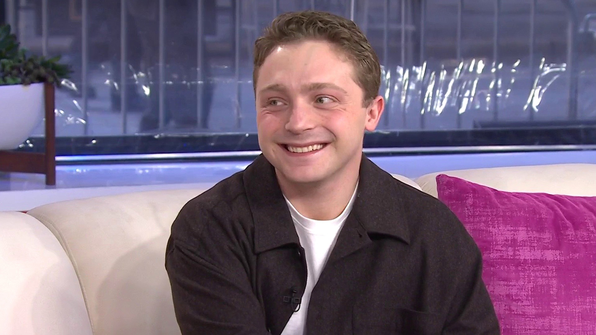 Jake Shane talks ‘Hacks’ acting debut, comedy tour, viral success