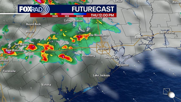 Houston weather: Warm Thursday, watching late-day storms