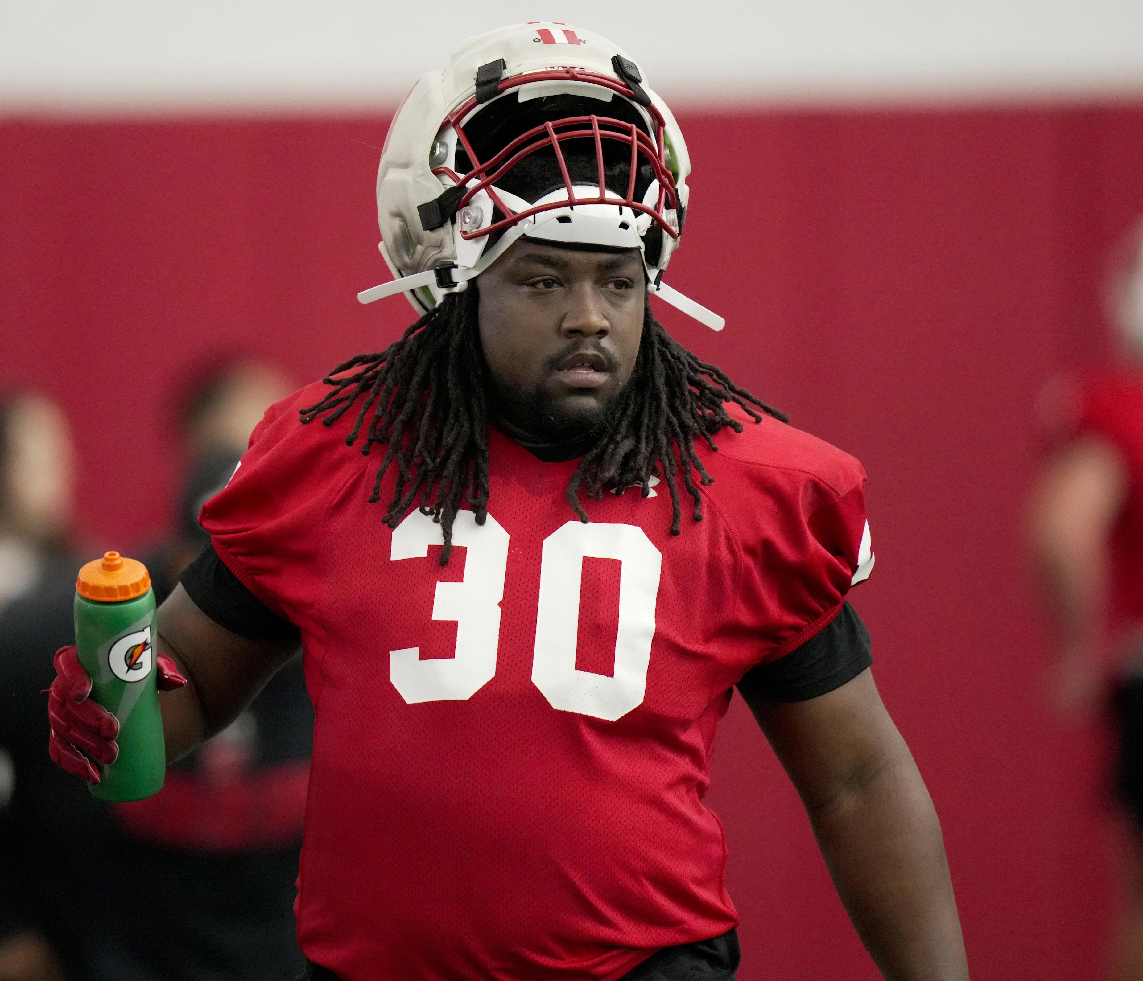 Wisconsin defensive tackle Charles Perkins plans to enter transfer portal