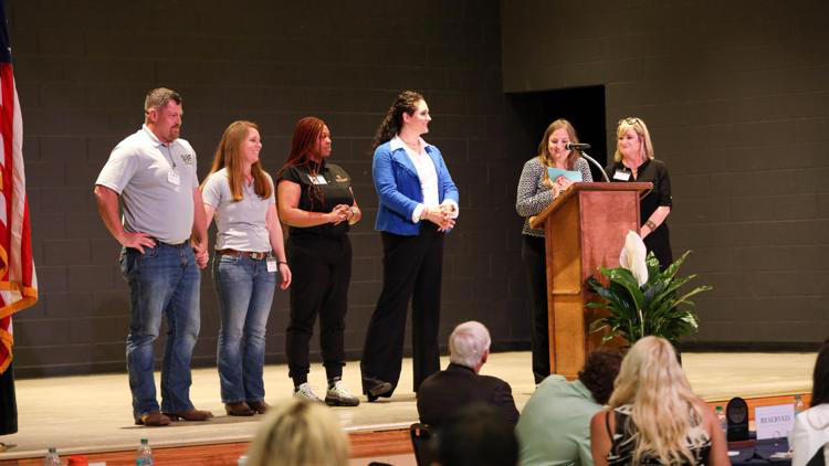 Entrepreneurs, get ready! Singing River Trail Launch Tank applications open