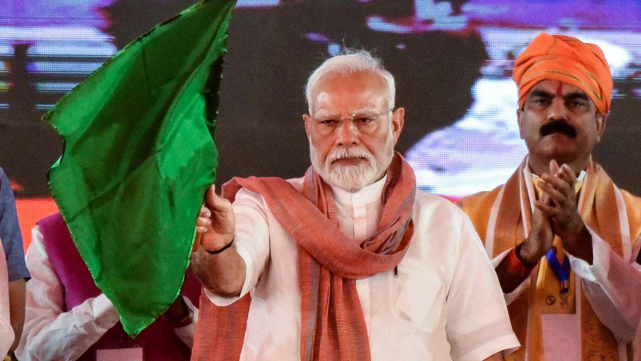 IN PHOTOS PM Modi attends National Panchayati Raj Day event in Bihar ...