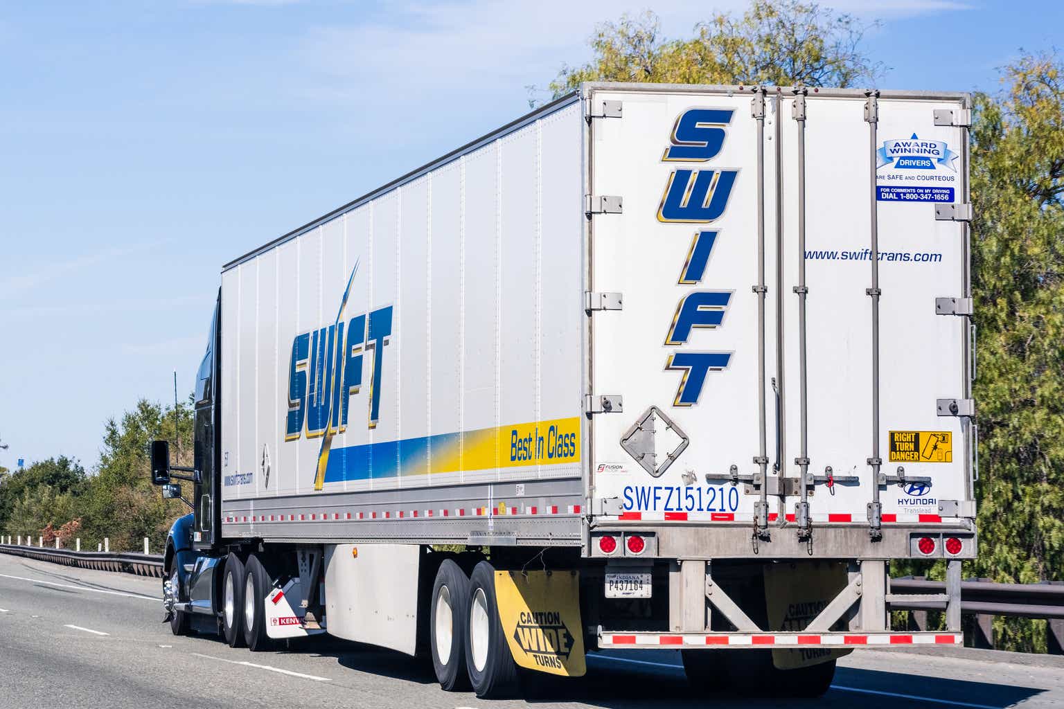 Knight-Swift attracts analyst praise on pricing power, asset sale upside