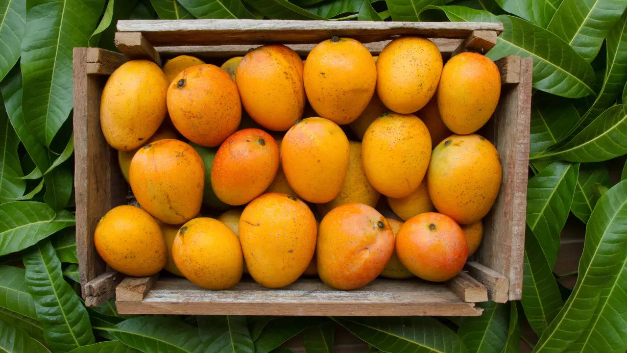 Fake Mango in Indian market: How to identify it at home and serious ...