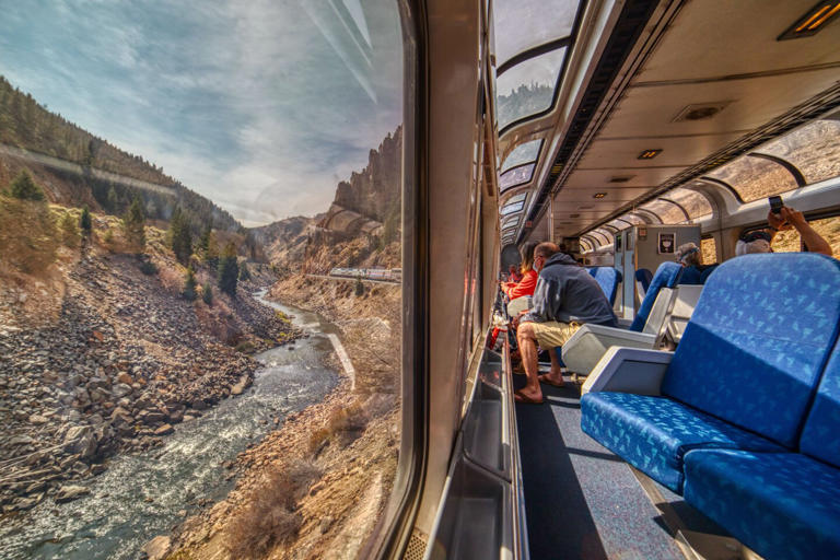 8 Most Beautiful Amtrak Train Routes in North America