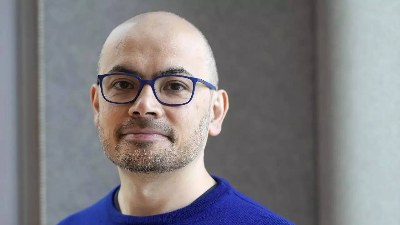 No, AI systems cannot feel self-aware or conscious in any way, says ...