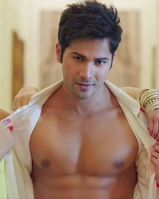 PHOTOS: Varun Dhawan flaunting his chiseled physique
