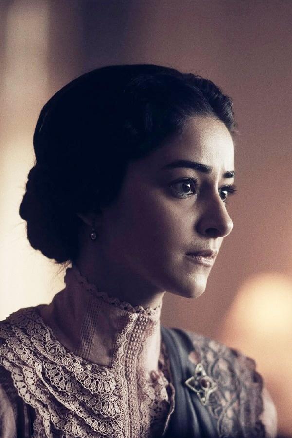 Director Reveals Why Ananya Panday Was Cast As Dilreet Gill In ‘Kesari ...