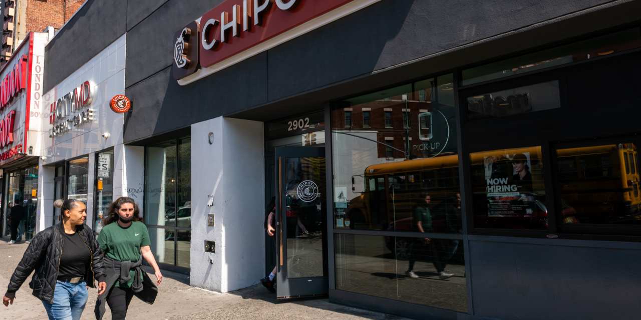 Chipotle’s same-store sales fell for the first time since 2020 — and ...
