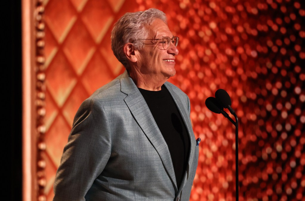 Harvey Fierstein to Receive 2025 Special Tony Award for Lifetime ...