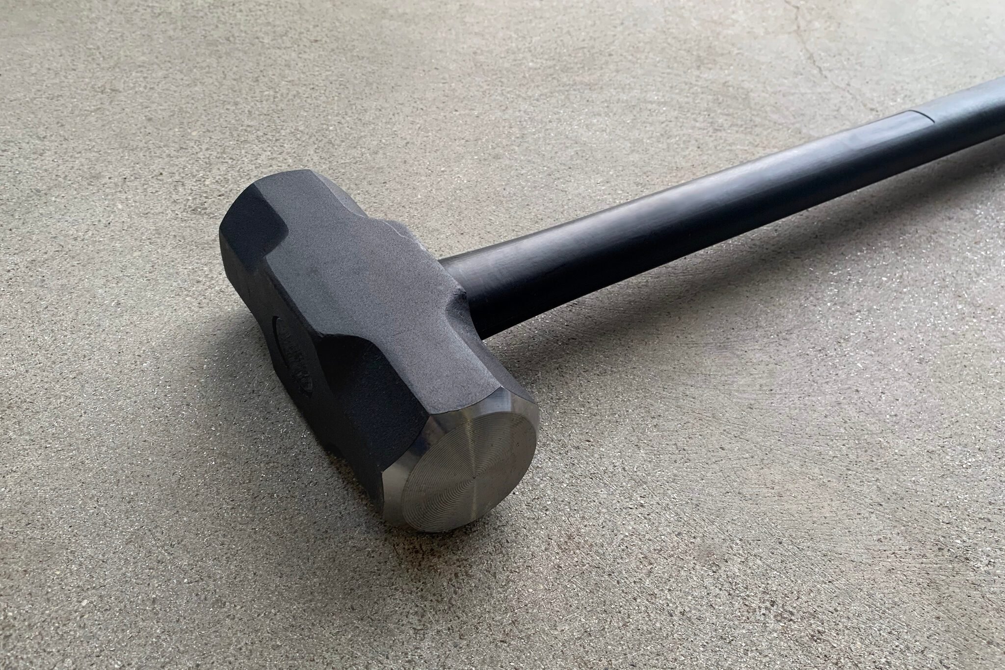 A Sledgehammer That’s Flexible? Here’s the Genius Behind It