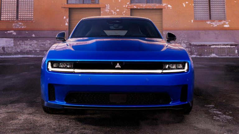 Stellantis’ Solid-State Battery With 18-Minute Fast Charging Is Almost ...