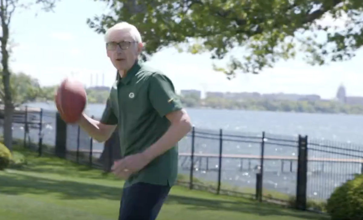 Video Of U.S. Politician's 'Awful' Football Throw Goes Viral
