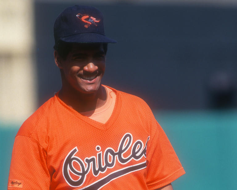 Orioles Outfielder, First From His Country to Reach MLB, Dies at 59